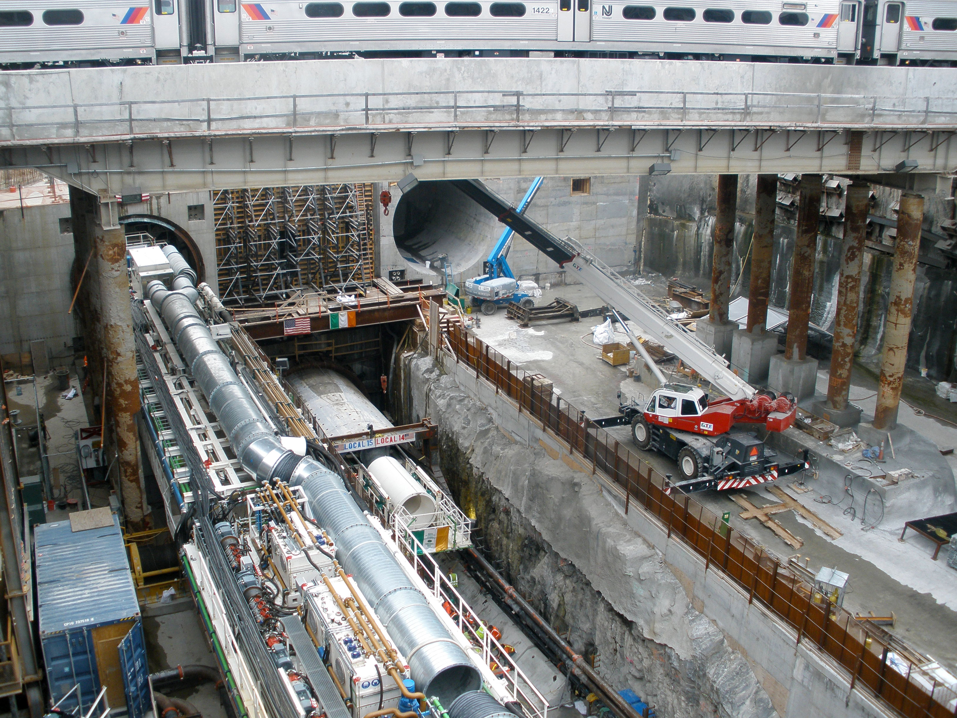 ESA Queens Tunnels - Frontier-Kemper Constructors, Inc.