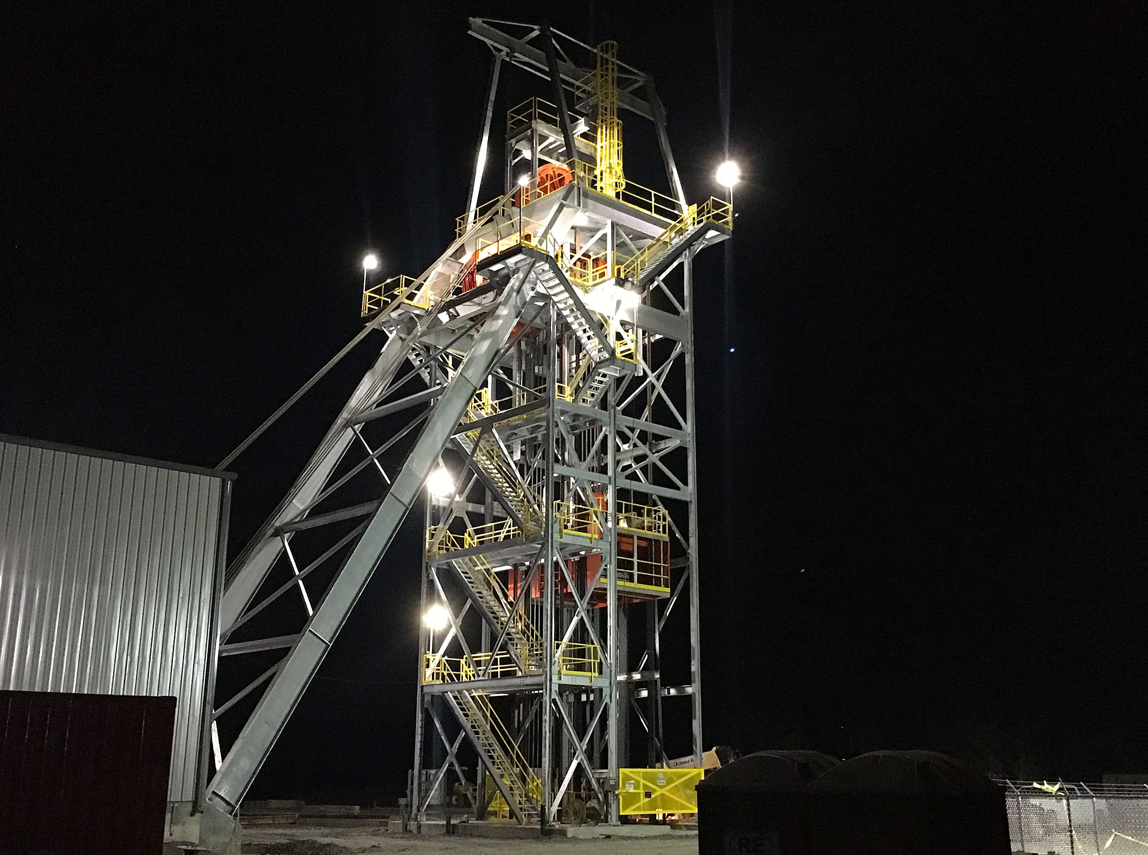 Warrior Met No. 4-17 Service Shaft & Hoist